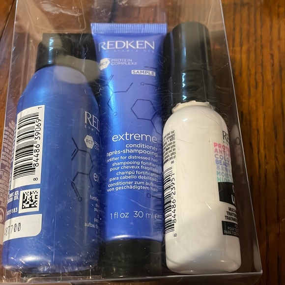 Redken | Hair | Nib Redken Extreme Shampoo And Conditioner Sample Plus ...